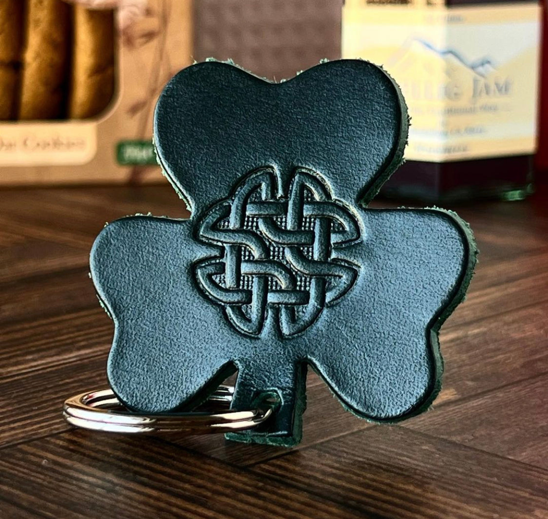 Handmade leather shamrock keyring – MyIrelandBoxStore
